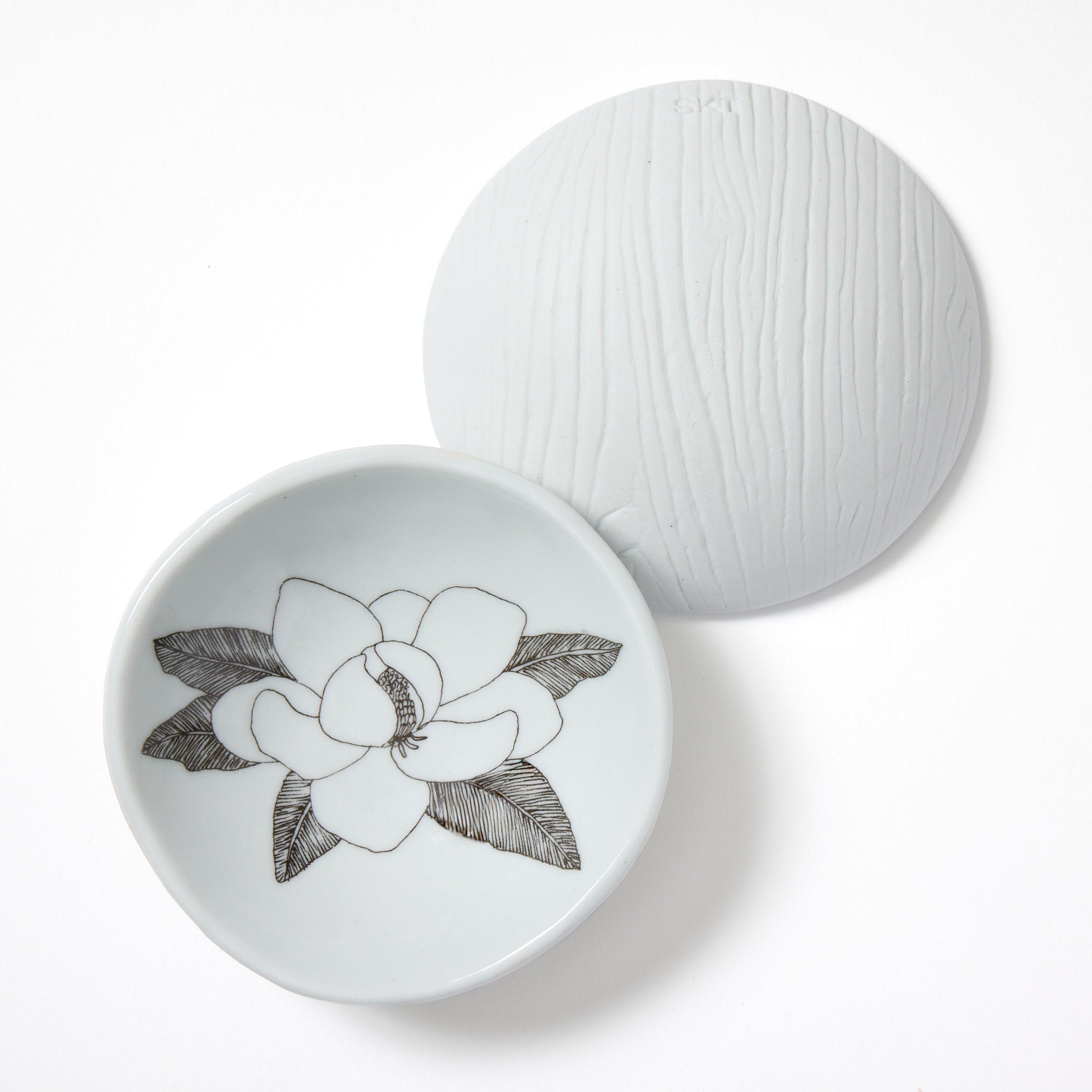 SKT Woodgrain Dish | SKT Ceramics & Illustration